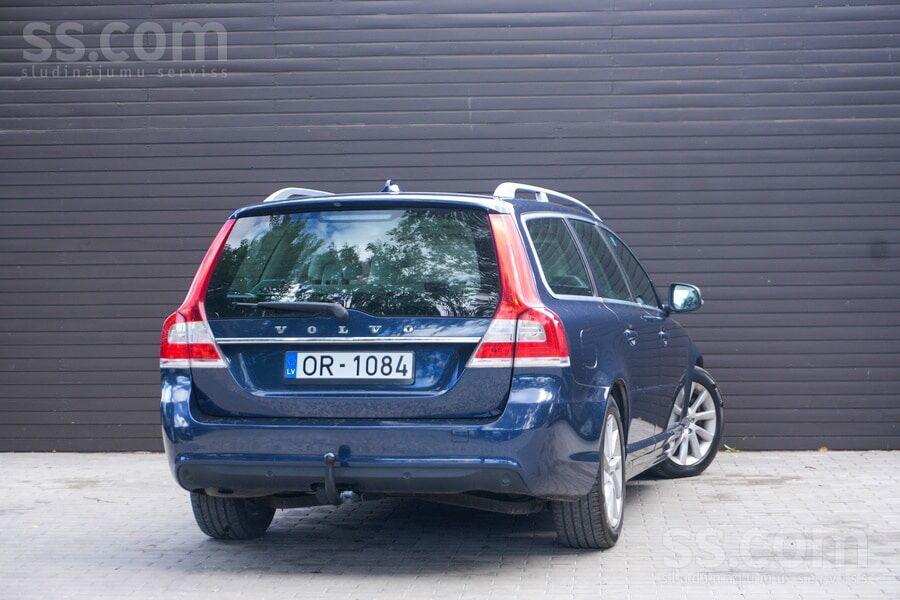 Zils Volvo V70 2014 Rīga, ar dzinēja tilpumu 1.60 L un nobraukumu 275 tūkst. km par 8290 €, foto 4 vietnē AUTOMOTO.COM.LV