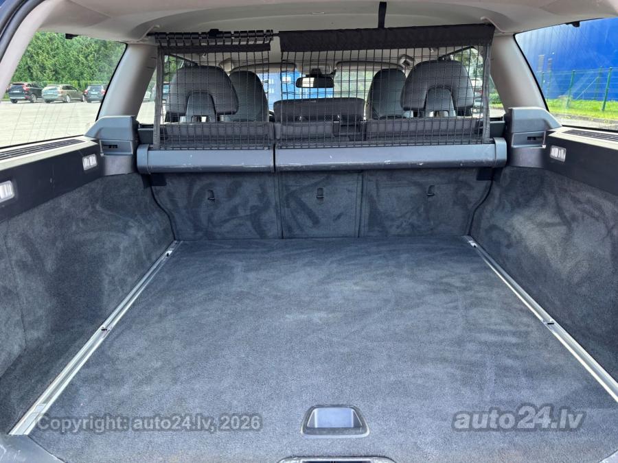 Zils Volvo V70 2014 Paide, ar dzinēja tilpumu 2.00 L un nobraukumu 231 tūkst. km par 7390 €, foto 23 vietnē AUTOMOTO.COM.LV