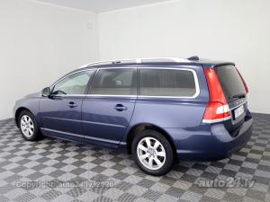 Zils Volvo V70 2014 Tallina, ar dzinēja tilpumu 2.00 L un nobraukumu 302 tūkst. km par 4699 €, foto 5 vietnē AUTOMOTO.COM.LV