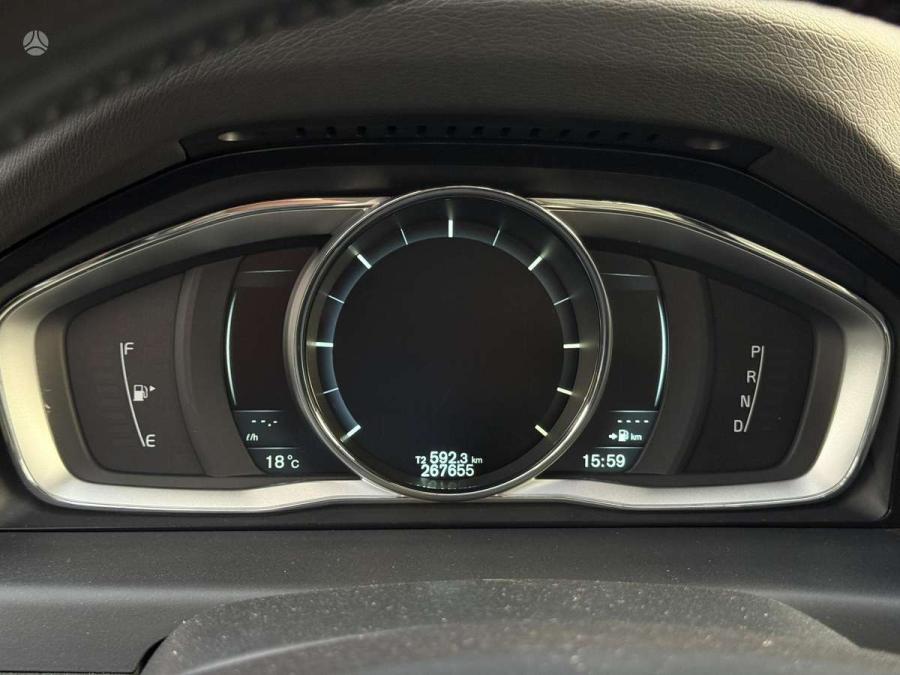 Blue Volvo V70 2014 in Vilnius, with an engine capacity of 1.97 L and mileage of 265 thousand km for 6700 €, photo 29 on AUTOMOTO.COM.LV