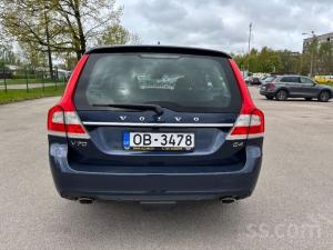 Zils Volvo V70 2015 Rīga, ar dzinēja tilpumu 2.00 L un nobraukumu 313 tūkst. km par 7750 €, foto 6 vietnē AUTOMOTO.COM.LV
