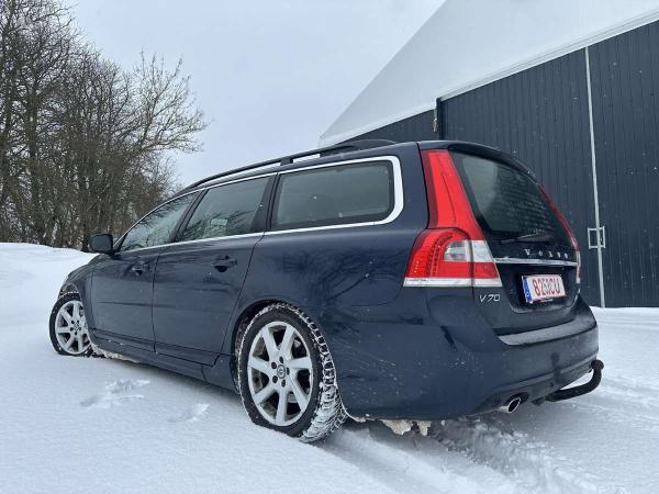 Zils Volvo V70 2015 Kauņa, ar dzinēja tilpumu 1.97 L un nobraukumu 337 tūkst. km par 6599 €, foto 8 vietnē AUTOMOTO.COM.LV