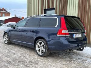 Zils Volvo V70 2015 Tartu, ar dzinēja tilpumu 2.00 L un nobraukumu 244 tūkst. km par 7900 €, foto 3 vietnē AUTOMOTO.COM.LV