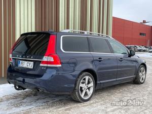 Zils Volvo V70 2015 Tartu, ar dzinēja tilpumu 2.00 L un nobraukumu 244 tūkst. km par 7900 €, foto 5 vietnē AUTOMOTO.COM.LV