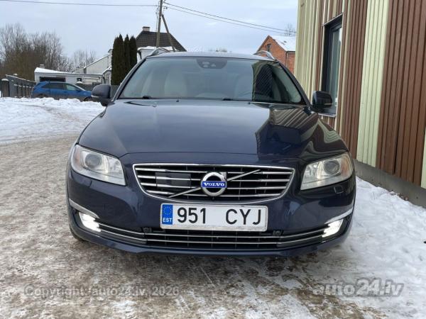 Blue Volvo V70 2015 in Tartu, with an engine capacity of 2.00 L and mileage of 244 thousand km for 7900 €, photo 7 on AUTOMOTO.COM.LV