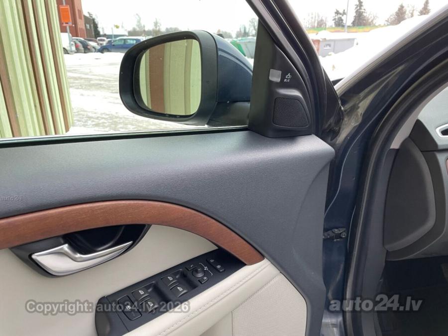 Zils Volvo V70 2015 Tartu, ar dzinēja tilpumu 2.00 L un nobraukumu 244 tūkst. km par 7900 €, foto 20 vietnē AUTOMOTO.COM.LV