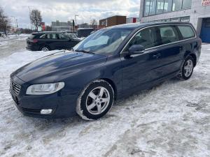 Blue Volvo V70 2015 in Kaunas, with an engine capacity of 1.56 L and mileage of 246 thousand km for 6350 €, photo 2 on AUTOMOTO.COM.LV