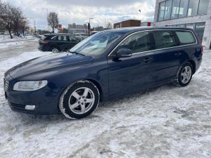 Blue Volvo V70 2015 in Kaunas, with an engine capacity of 1.56 L and mileage of 246 thousand km for 6350 €, photo 3 on AUTOMOTO.COM.LV