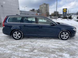 Blue Volvo V70 2015 in Kaunas, with an engine capacity of 1.56 L and mileage of 246 thousand km for 6350 €, photo 8 on AUTOMOTO.COM.LV
