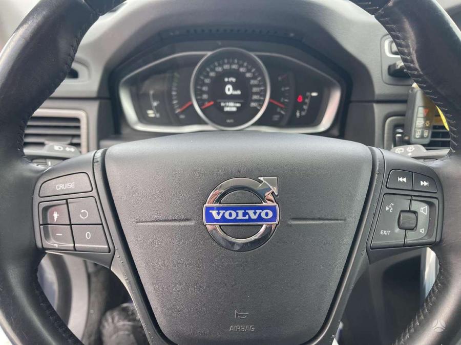Blue Volvo V70 2015 in Kaunas, with an engine capacity of 1.56 L and mileage of 246 thousand km for 6350 €, photo 19 on AUTOMOTO.COM.LV