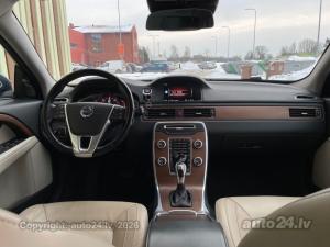 Blue Volvo V70 2015 in Tartu, with an engine capacity of 2.00 L and mileage of 244 thousand km for 7900 €, photo 13 on AUTOMOTO.COM.LV