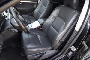 Zils Volvo V70 2015 Rīga, ar dzinēja tilpumu 2.00 L un nobraukumu 237 tūkst. km par 8890 €, foto 31 vietnē AUTOMOTO.COM.LV
