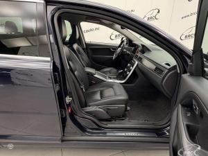 Blue Volvo V70 2015 in Vilnius, with an engine capacity of 1.97 L and mileage of 360 thousand km for 6500 €, photo 6 on AUTOMOTO.COM.LV