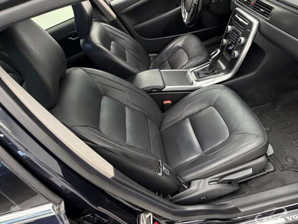 Zils Volvo V70 2015 Viļņa, ar dzinēja tilpumu 1.97 L un nobraukumu 360 tūkst. km par 6500 €, foto 6 vietnē AUTOMOTO.COM.LV