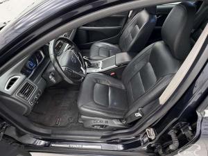 Blue Volvo V70 2015 in Vilnius, with an engine capacity of 1.97 L and mileage of 360 thousand km for 6500 €, photo 21 on AUTOMOTO.COM.LV