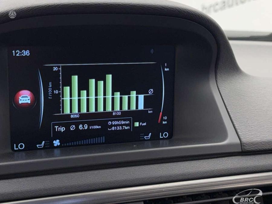 Blue Volvo V70 2015 in Vilnius, with an engine capacity of 1.97 L and mileage of 360 thousand km for 6500 €, photo 28 on AUTOMOTO.COM.LV