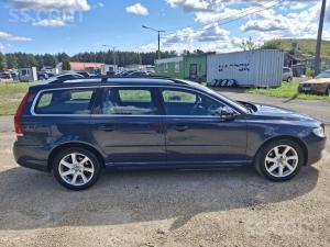 Blue Volvo V70 2015 in Riga, with an engine capacity of 2.40 L and mileage of 0 thousand km for 7995 €, photo 6 on AUTOMOTO.COM.LV