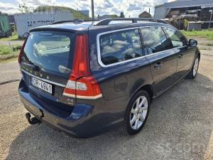 Blue Volvo V70 2015 in Riga, with an engine capacity of 2.40 L and mileage of 0 thousand km for 7995 €, photo 7 on AUTOMOTO.COM.LV