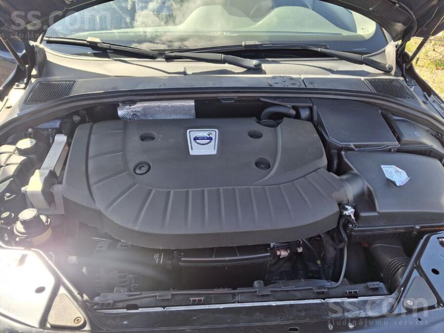 Blue Volvo V70 2015 in Riga, with an engine capacity of 2.40 L and mileage of 0 thousand km for 7995 €, photo 19 on AUTOMOTO.COM.LV