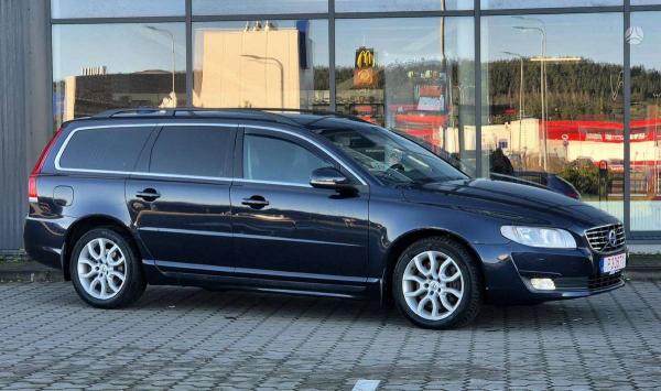 Zils Volvo V70 2016 Viļņa, ar dzinēja tilpumu 2.40 L un nobraukumu 268 tūkst. km par 8450 €, foto 5 vietnē AUTOMOTO.COM.LV