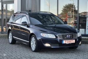 Blue Volvo V70 2016 in Vilnius, with an engine capacity of 2.40 L and mileage of 274 thousand km for 6900 €, photo 2 on AUTOMOTO.COM.LV