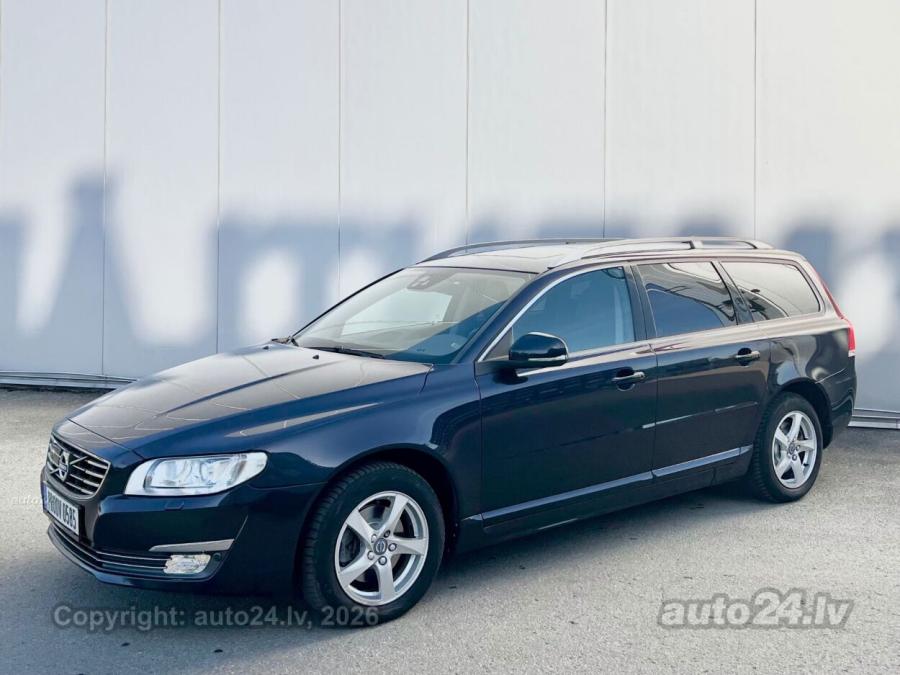 Blue Volvo V70 2016 in Tallinn, with an engine capacity of 2.00 L and mileage of 225 thousand km for 9999 €, photo 1 on AUTOMOTO.COM.LV
