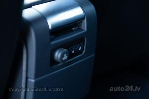 Blue Volvo V70 2016 in Tallinn, with an engine capacity of 2.00 L and mileage of 245 thousand km for 11900 €, photo 29 on AUTOMOTO.COM.LV