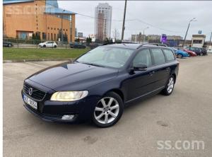 Zils Volvo V70 2016 Rīga, ar dzinēja tilpumu 2.00 L un nobraukumu 211 tūkst. km par 8250 €, foto  vietnē AUTOMOTO.COM.LV