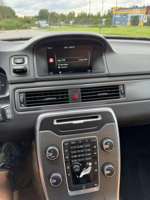 Zils Volvo V70 2016 Telšiai, ar dzinēja tilpumu 1.97 L un nobraukumu 258 tūkst. km par 6600 €, foto 28 vietnē AUTOMOTO.COM.LV