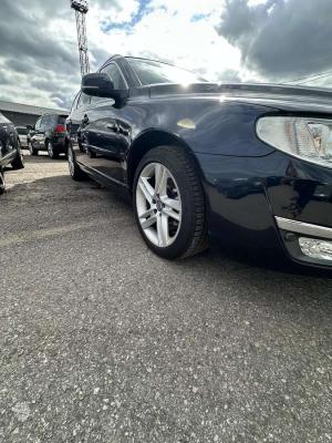 Zils Volvo V70 2016 Kauņa, ar dzinēja tilpumu 1.98 L un nobraukumu 263 tūkst. km par 6750 €, foto 4 vietnē AUTOMOTO.COM.LV