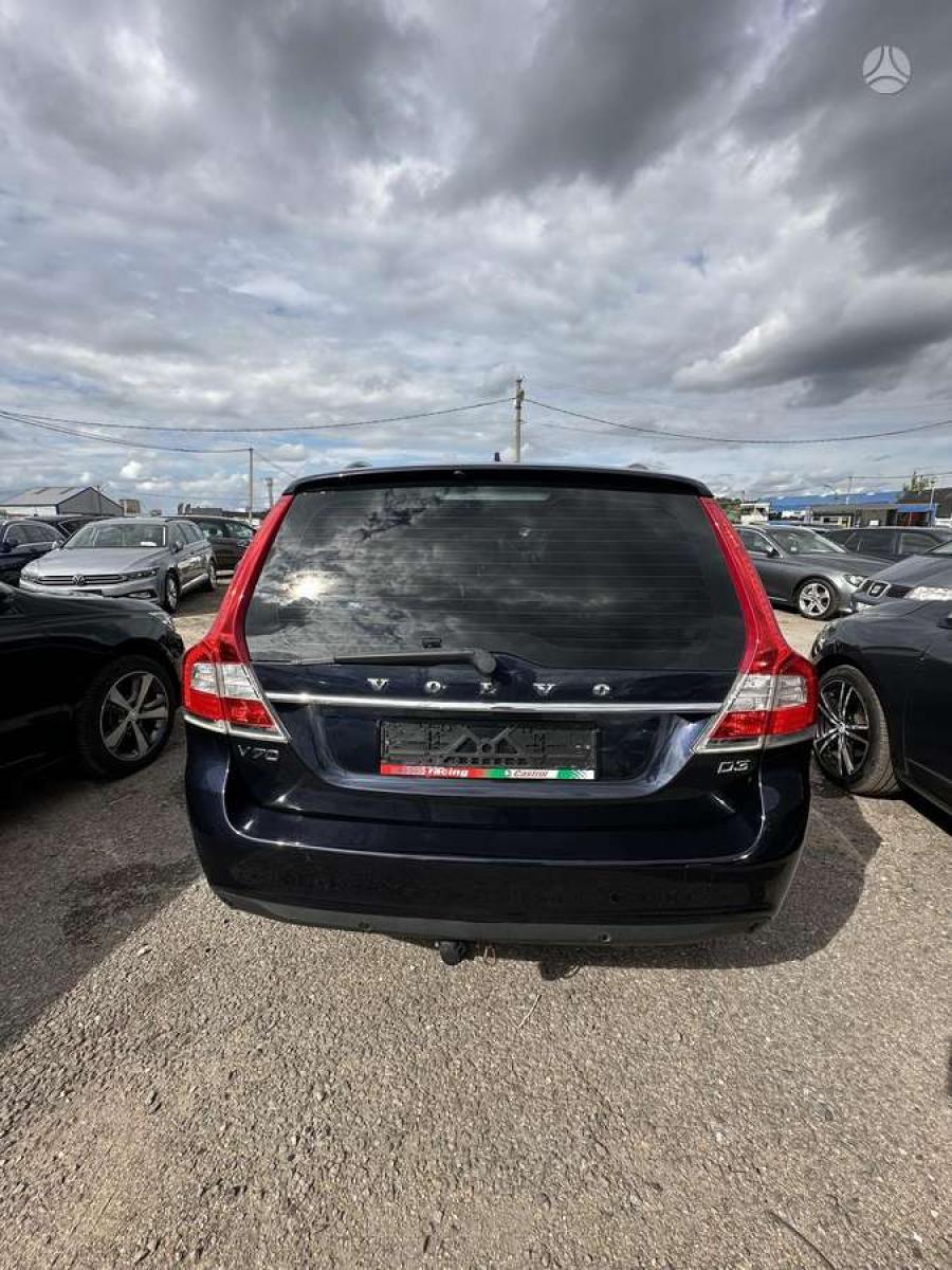 Zils Volvo V70 2016 Kauņa, ar dzinēja tilpumu 1.98 L un nobraukumu 263 tūkst. km par 6750 €, foto 8 vietnē AUTOMOTO.COM.LV