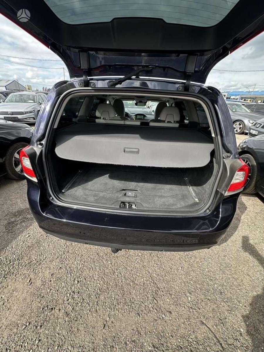 Zils Volvo V70 2016 Kauņa, ar dzinēja tilpumu 1.98 L un nobraukumu 263 tūkst. km par 6750 €, foto 10 vietnē AUTOMOTO.COM.LV
