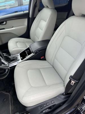 Zils Volvo V70 2016 Kauņa, ar dzinēja tilpumu 1.98 L un nobraukumu 263 tūkst. km par 6750 €, foto 23 vietnē AUTOMOTO.COM.LV
