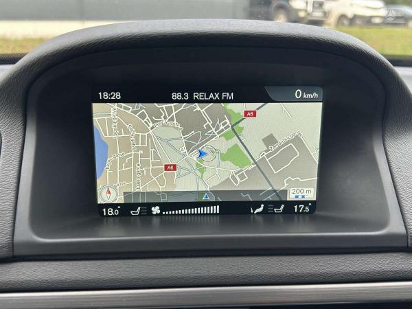 Volvo V70 2016 in Utena on AUTOMOTO.COM.LV Blue Volvo V70 2016 in Utena, with an engine capacity of 1.97 L and mileage of 288 thousand km for 6350 €, photo 11 on AUTOMOTO.COM.LV