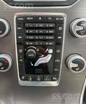Zils Volvo V70 2016 Daugavpils, ar dzinēja tilpumu 2.00 L un nobraukumu 0 tūkst. km par 10350 €, foto 8 vietnē AUTOMOTO.COM.LV