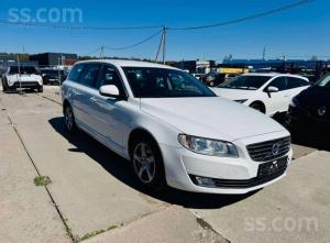 Blue Volvo V70 2016 in Riga, with an engine capacity of 2.00 L and mileage of 235 thousand km for 9800 €, photo  on AUTOMOTO.COM.LV