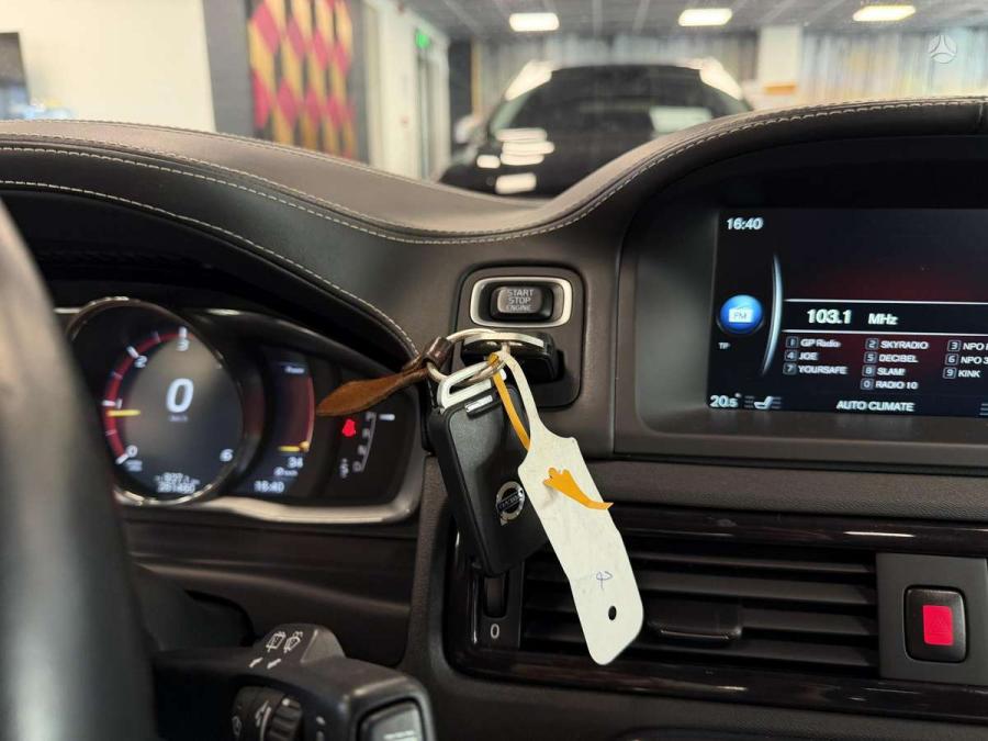 Zils Volvo V70 2016 Klaipėda, ar dzinēja tilpumu 1.97 L un nobraukumu 281 tūkst. km par 8900 €, foto 23 vietnē AUTOMOTO.COM.LV