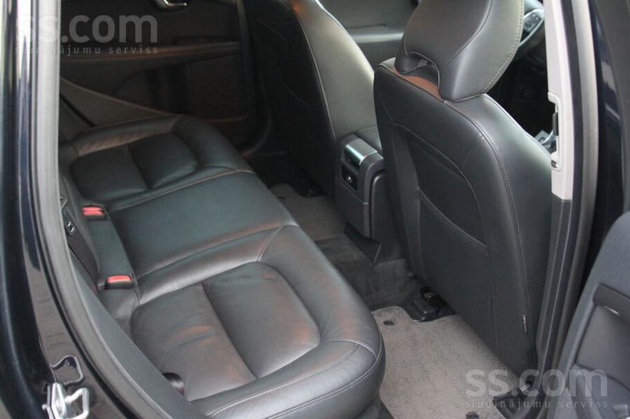 Zils Volvo V70 2016 Tukums, ar dzinēja tilpumu 2.00 L un nobraukumu 360 tūkst. km par 5200 €, foto 12 vietnē AUTOMOTO.COM.LV