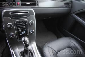 Zils Volvo V70 2016 Tukums, ar dzinēja tilpumu 2.00 L un nobraukumu 360 tūkst. km par 5200 €, foto 13 vietnē AUTOMOTO.COM.LV