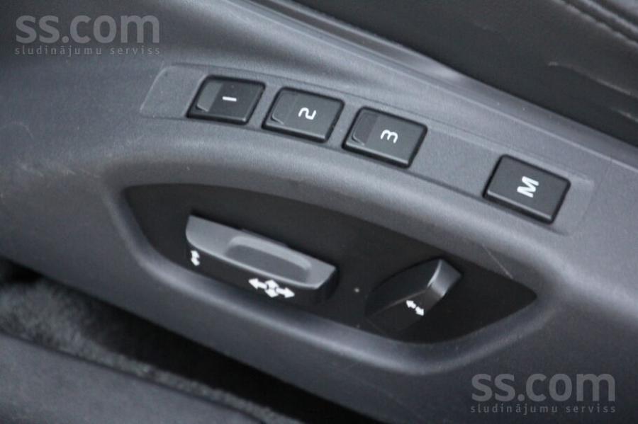Zils Volvo V70 2016 Tukums, ar dzinēja tilpumu 2.00 L un nobraukumu 360 tūkst. km par 5200 €, foto 14 vietnē AUTOMOTO.COM.LV