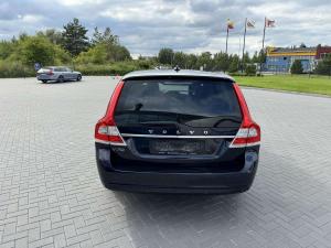 Blue Volvo V70 2017 in Telschi, with an engine capacity of 1.98 L and mileage of 258 thousand km for 6600 €, photo 6 on AUTOMOTO.COM.LV