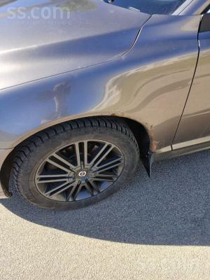 Brūns Volvo V70 2008 Jūrmala, ar dzinēja tilpumu 2.00 L un nobraukumu 368 tūkst. km par 2450 €, foto 12 vietnē AUTOMOTO.COM.LV