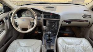 Brūns Volvo V70 2004 Rēzekne, ar dzinēja tilpumu 2.40 L un nobraukumu 347 tūkst. km par 1850 €, foto 9 vietnē AUTOMOTO.COM.LV