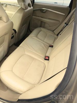 Brūns Volvo V70 2007 Rīga, ar dzinēja tilpumu 2.40 L un nobraukumu 407 tūkst. km par 2490 €, foto 8 vietnē AUTOMOTO.COM.LV