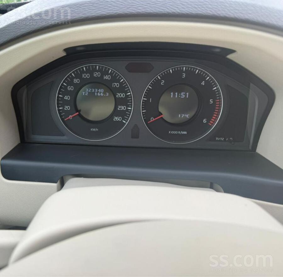 Brūns Volvo V70 2007 Daugavpils, ar dzinēja tilpumu 2.40 L un nobraukumu 323 tūkst. km par 4250 €, foto 8 vietnē AUTOMOTO.COM.LV