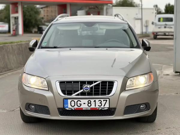 Brūns Volvo V70 2007 Jēkabpils, ar dzinēja tilpumu 2.40 L un nobraukumu 136 tūkst. km par 5990 €, foto 4 vietnē AUTOMOTO.COM.LV