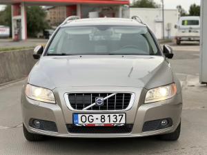 Brown Volvo V70 2007 in Jekabpils, with an engine capacity of 2.40 L and mileage of 136 thousand km for 5990 €, photo 5 on AUTOMOTO.COM.LV