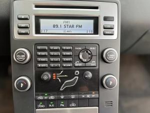 Brown Volvo V70 2007 in Jekabpils, with an engine capacity of 2.40 L and mileage of 136 thousand km for 5990 €, photo 19 on AUTOMOTO.COM.LV