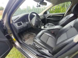 Brūns Volvo V70 2007 Kauņa, ar dzinēja tilpumu 2.52 L un nobraukumu 326 tūkst. km par 3800 €, foto 5 vietnē AUTOMOTO.COM.LV