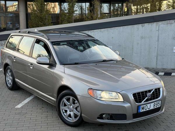 Коричневый Вольво В70 2007 в Каунас, объемом двигателя 2.40 л и пробегом 322 тыс. км за 2950 €, фото 5 на AUTOMOTO.COM.LV